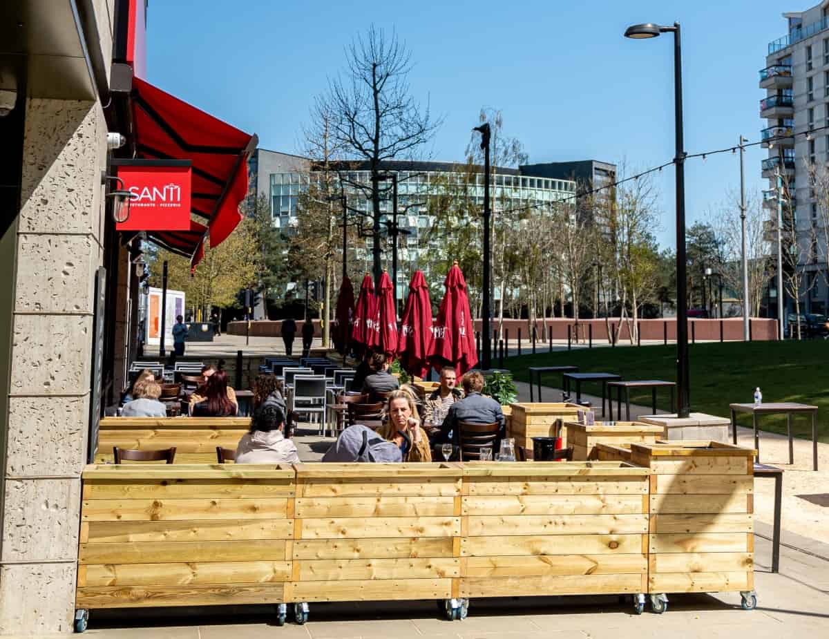 Santi Restaurant Pizzeria – Get Living