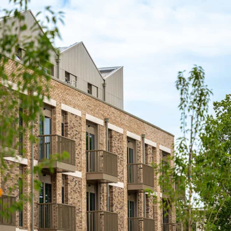 Flats to rent in Surrey – Get Living